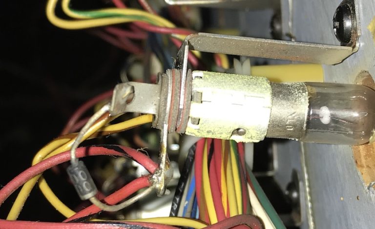 Repair Those #$@#^%& Flickering Pinball Lamp Sockets