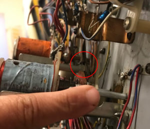 How to Rebuild the Pop Bumpers of a Pinball Machine